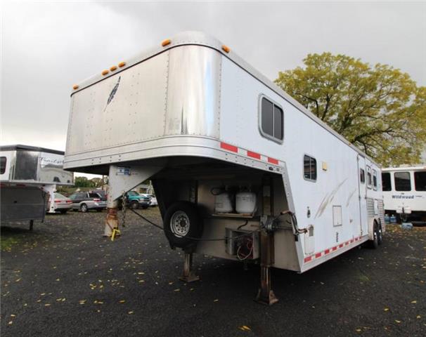 Used 2000 Featherlite Trailers Horse Trailer Double J Trailers, Inc Woodland WA