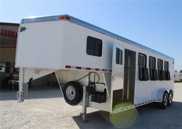 Used 2007 Dream Coach Trailer Horse Trailer Twin Cities South Trailers ...