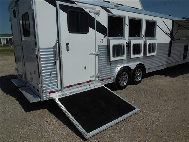 Used 2017 Bison Trailer Horse Trailer Circle M Trailers Kaufman TX