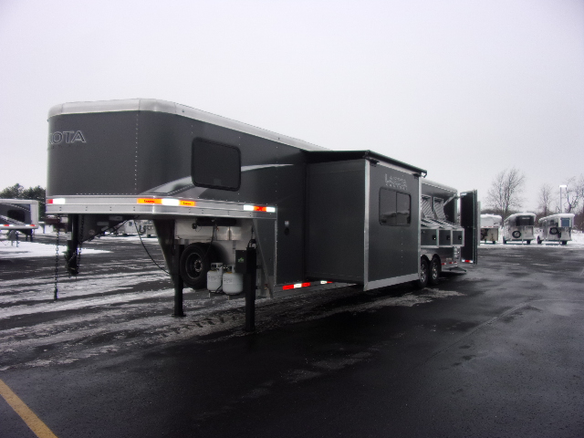 New 2023 Lakota Trailers Horse Trailer Sparta Chevrolet & Trailer Sales ...