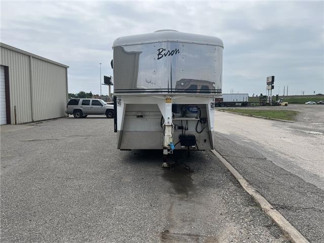 Used 2003 Bison Trailer Horse Trailer National Trailer Source - OKC, OK ...