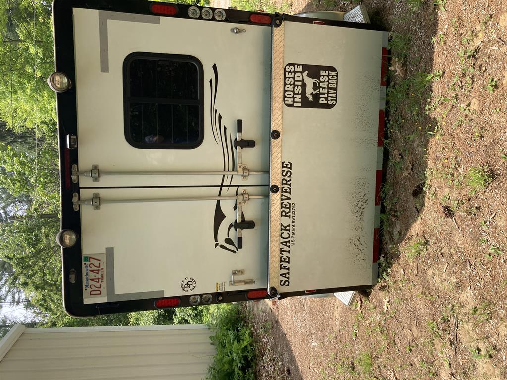 Used 2016 Double D Trailers Horse Trailer Briggs Stable Tack Shop ...