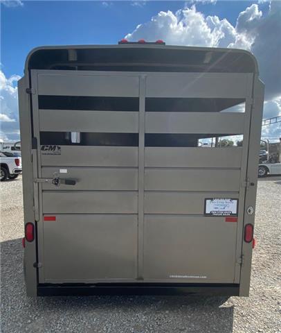 Used 2015 CM Trailers CM Horse Trailer Twin Cities South Trailers Pilot ...
