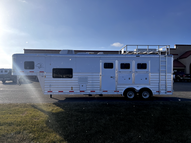 Used 2010 Sooner Trailers Horse Trailer Cannon Falls MN (318679)
